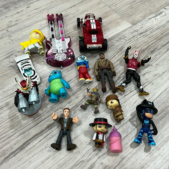 Toys | Mix Figures Lot | Poshmark